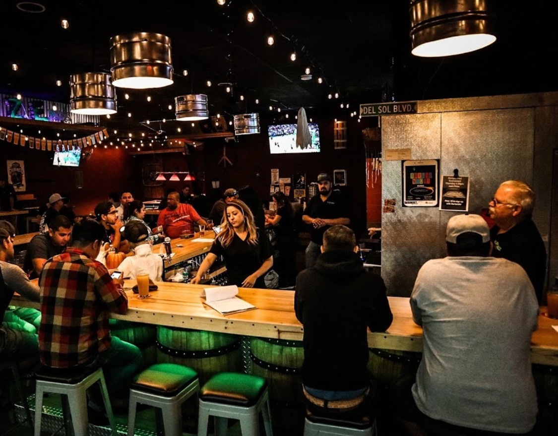 Live Music at Hoppy Daze Tap House | San Diego Live Music Venues on GigTown