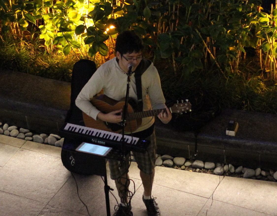 Quezon City Musician Alex Corner | GigTown