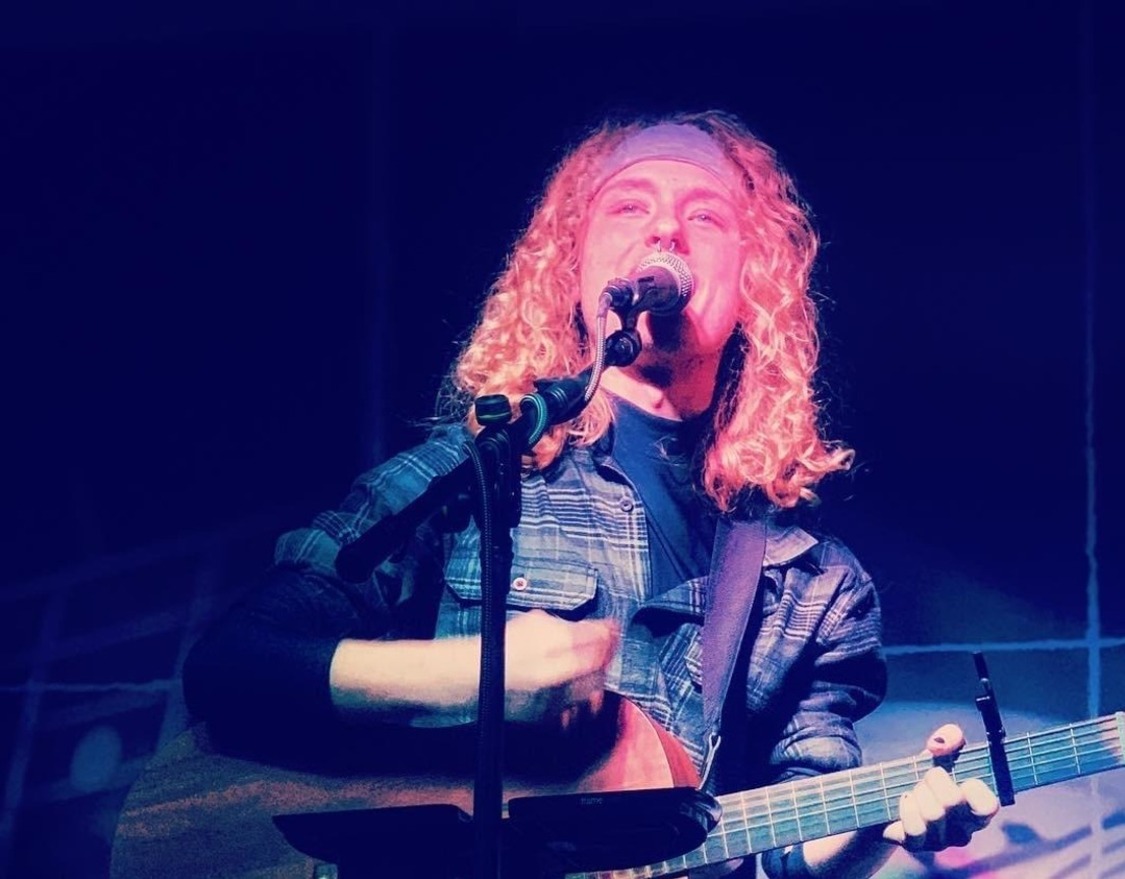 Nashville Musician Ryan and the Purple Hearts | GigTown