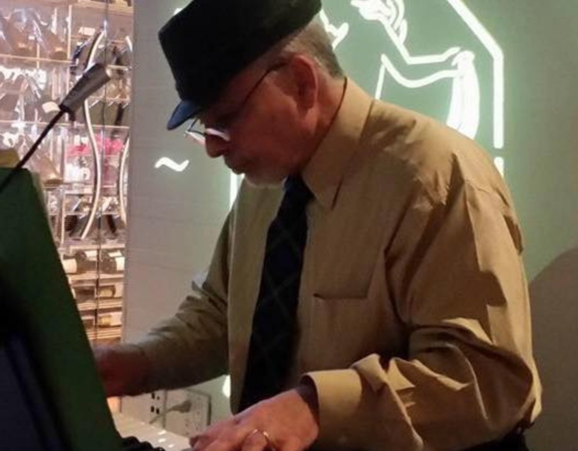 Long Beach Musician David E. Feldman | GigTown