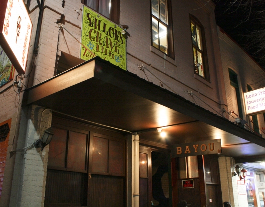 Live Music at Bayou Lounge | Austin Live Music Venues on GigTown